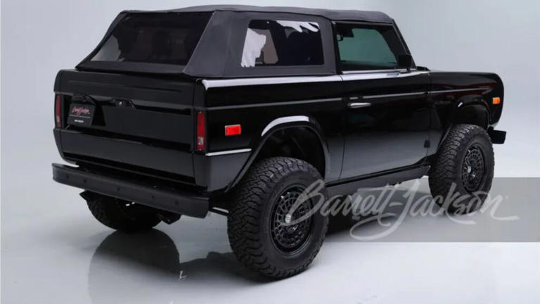Kevin Hart’s one-off 2024 Ford Bronco showcases custom performance and ...