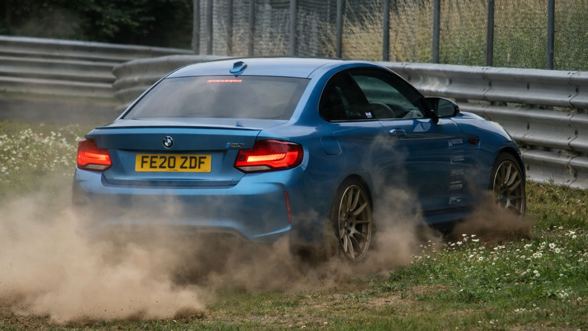 Nürburgring Touristenfahrten full of spinning and sliding