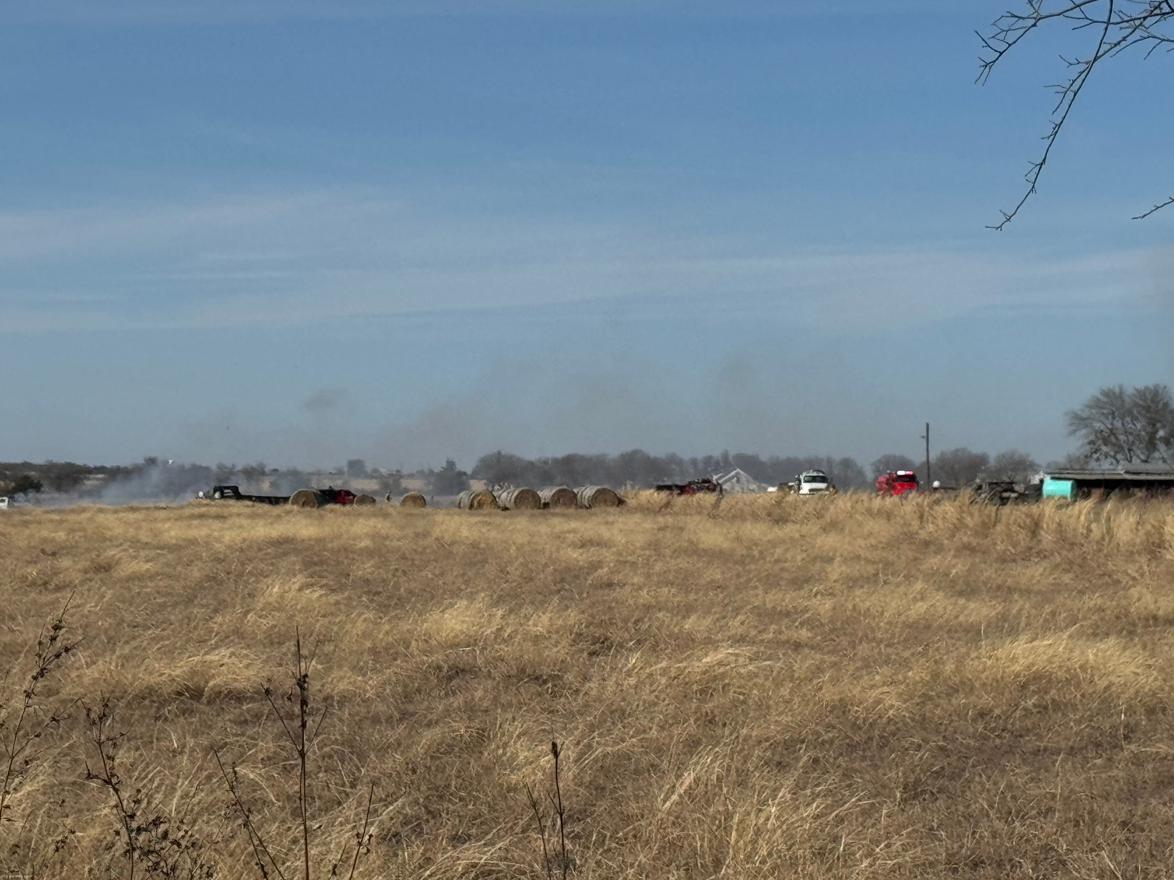 Firefighters battle grass fire near Lorena, Texas