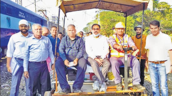 Western Railway’s 6th line finally completed, more local train services ...