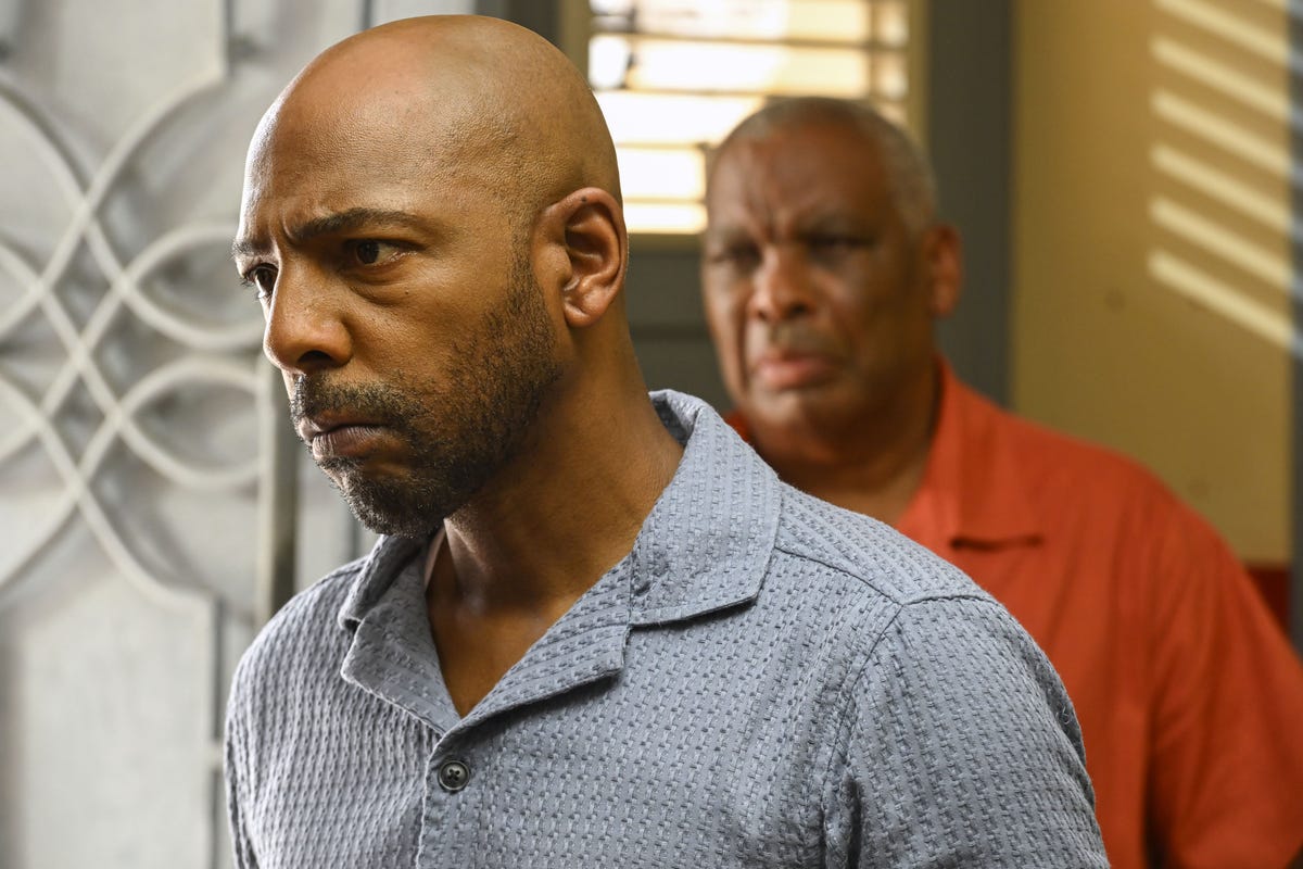 Death in Paradise confirms Siobhan Finneran among exciting guest stars ...