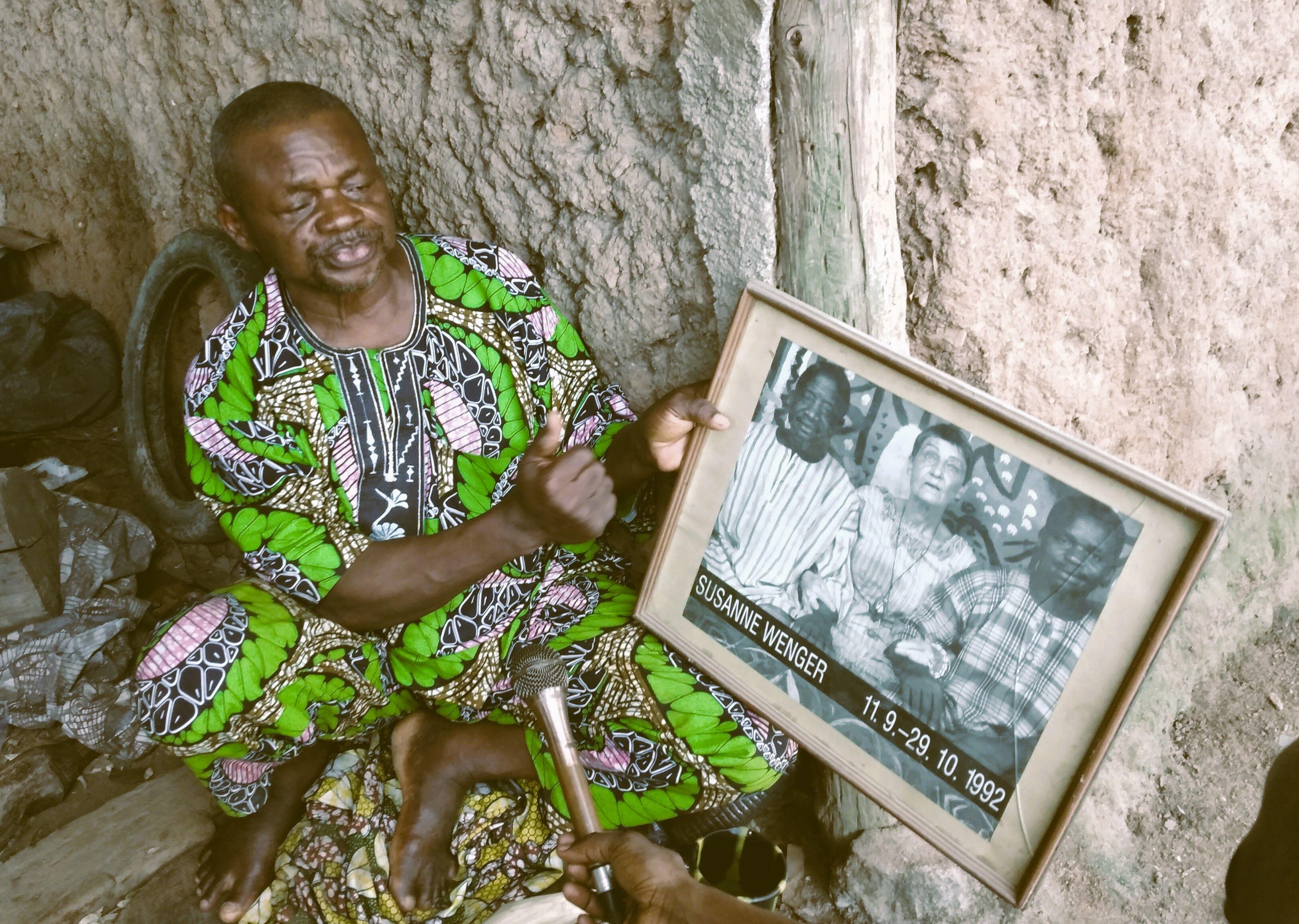 Nigeria remembers master wood carver
