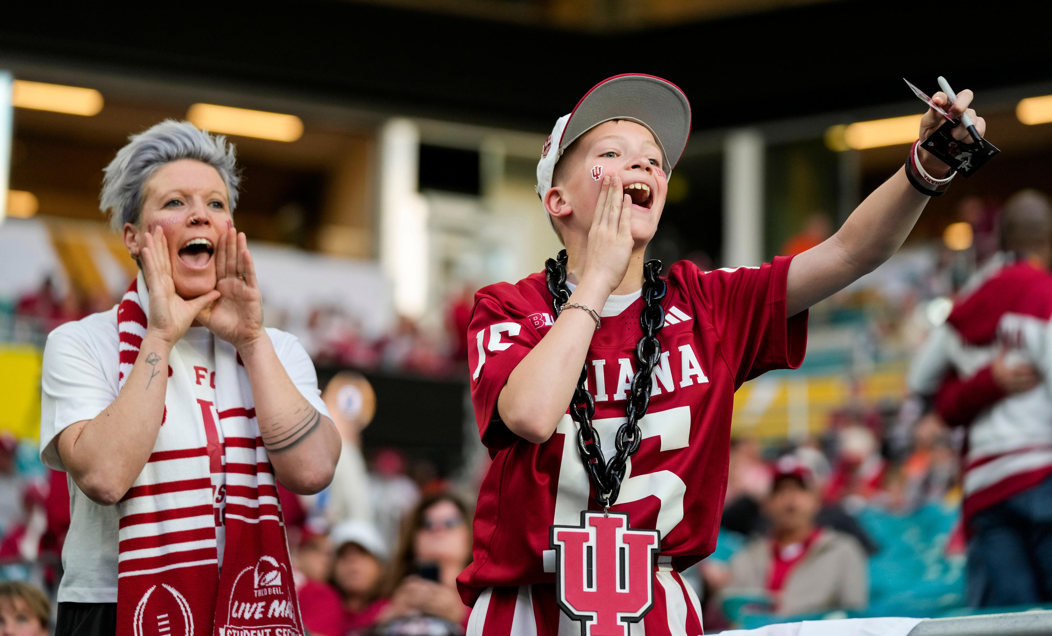60-40? 70-30? Indiana fans take over Miami's home stadium for national ...