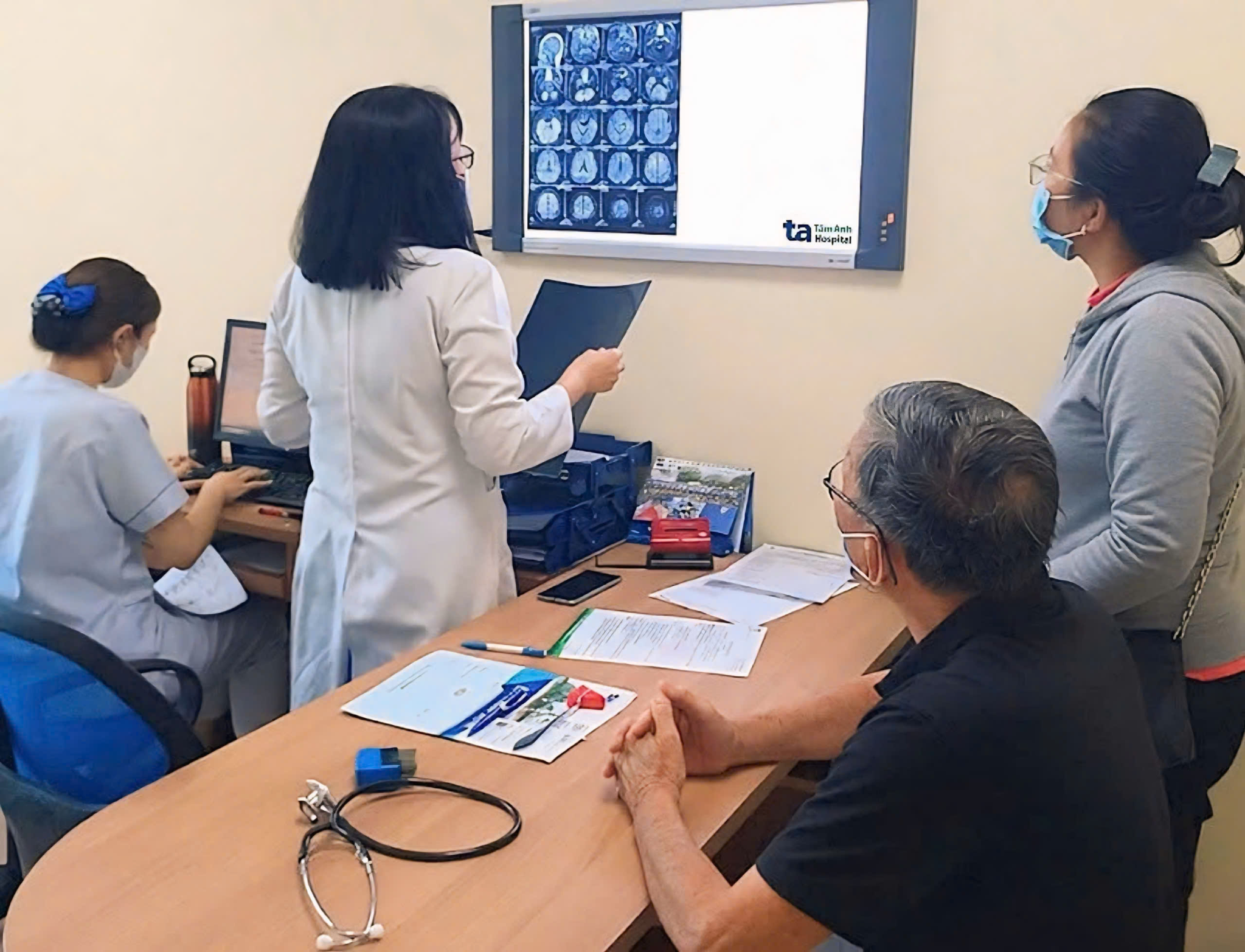 Xét nghiệm máu sinh học hỗ trợ phát hiện Alzheimer sớm 20 năm