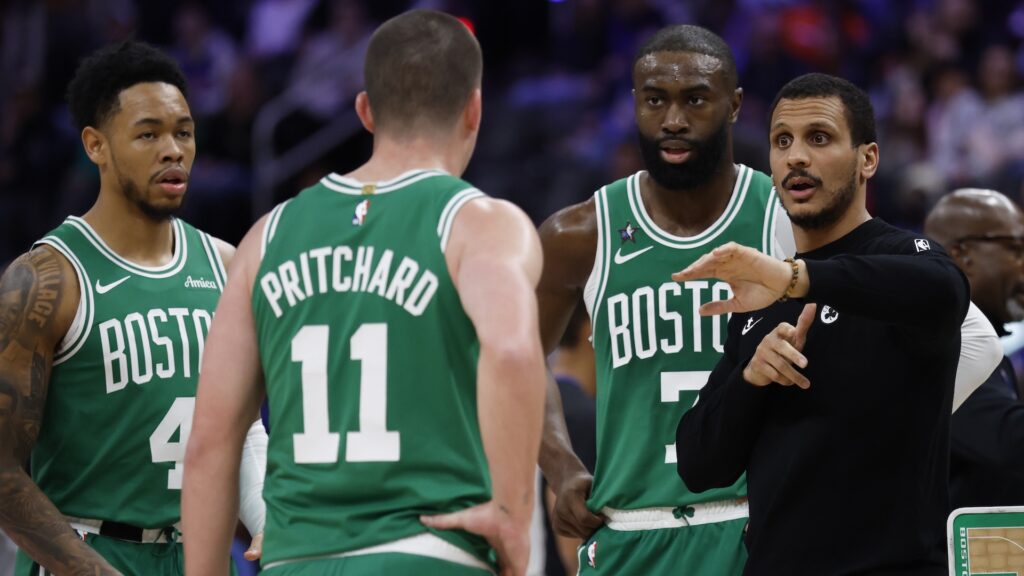 Jaylen Brown scores 32 points, but Celtics fall to Pistons