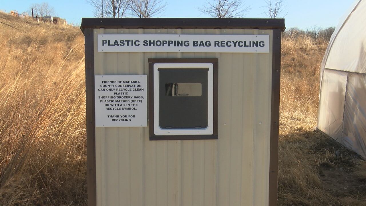 Mahaska County residents collect thousands of plastic bags to save ...
