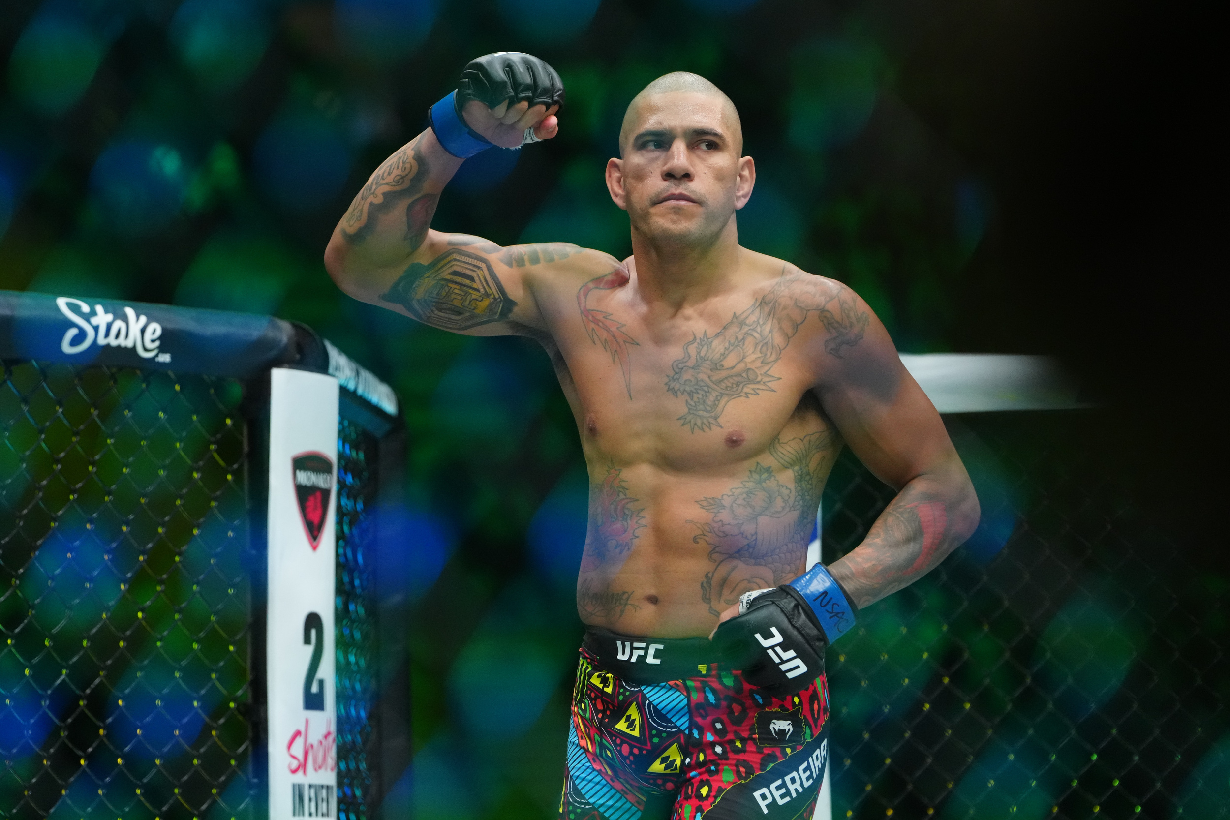 Alex Pereira takes shot at Jon Jones and the UFC legend fires back
