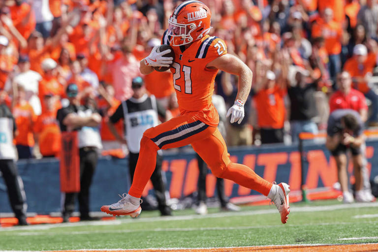 Illinois Fighting Illini football betting odds to win 2027 CFP National ...
