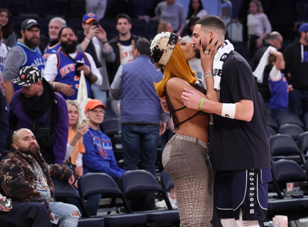Megan Thee Stallion shares kiss with Klay Thompson after Mavericks’ win ...