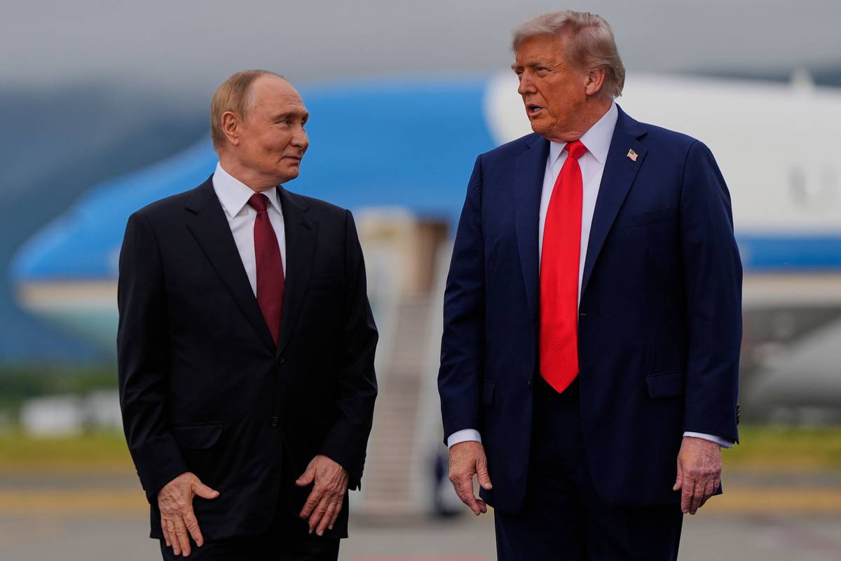 Putin e Trump concordaram que enviados de Washington irão em breve à Rússia