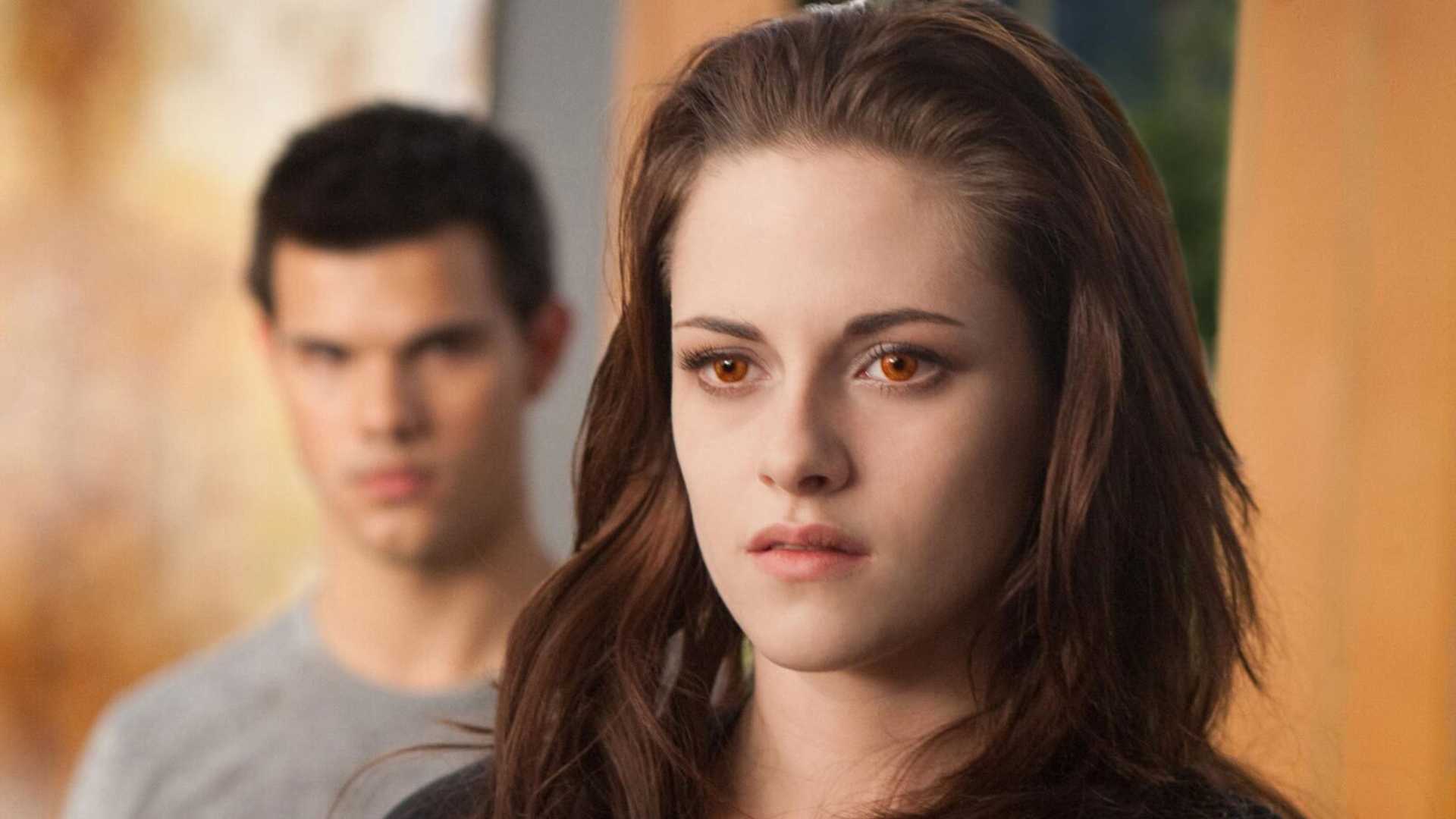 Netflix's trending vampire show paves the way for upcoming Twilight reboot