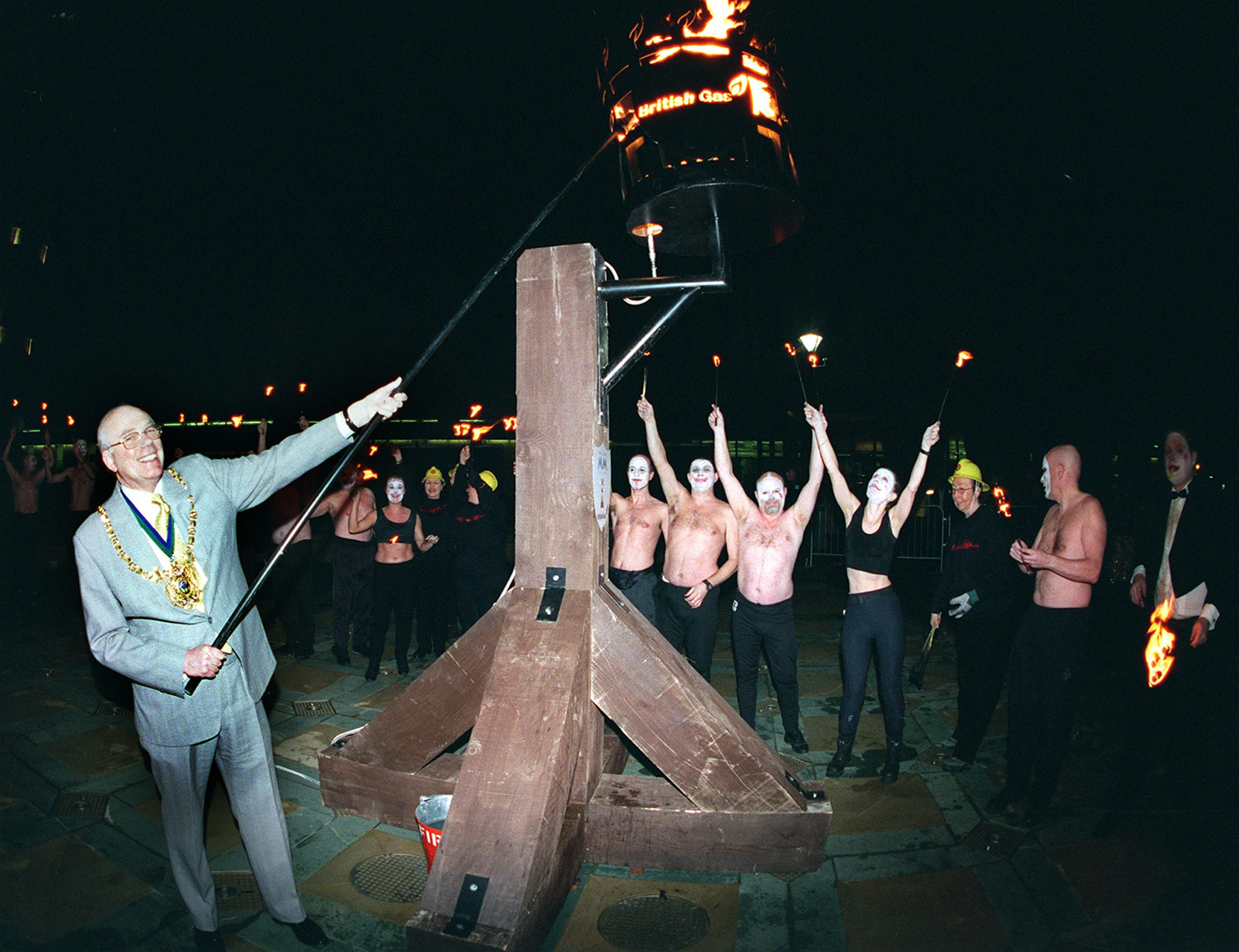 Sheffield retro: 23 photos taking you back to 2000, and how we ...