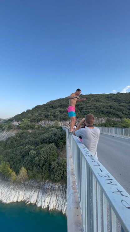 35m backflip from a bridge – jaw-dropping cliff jump
