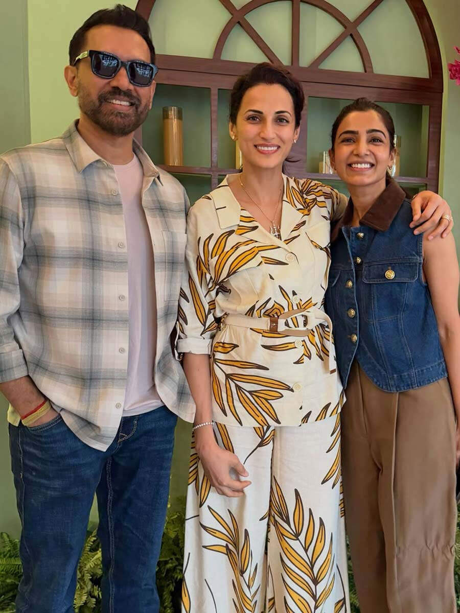 Samantha Ruth Prabhu, Raj Nidimoru, Lakshmi Manchu enjoy a get-together