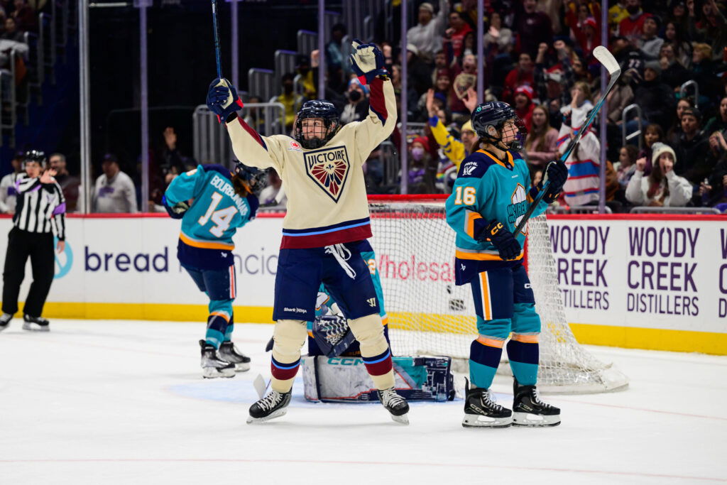 DC PWHL takeover tour ends with high tension as New York wins