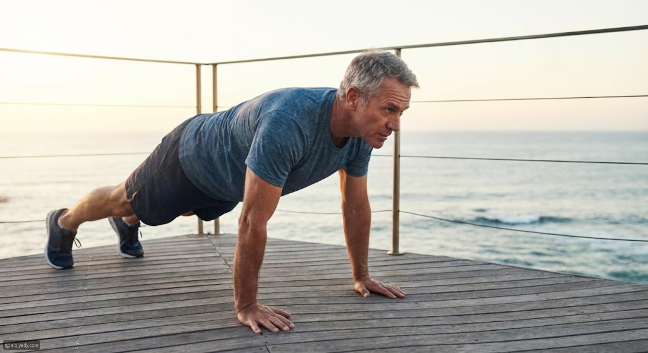 5 morning exercises men should do every day after 40
