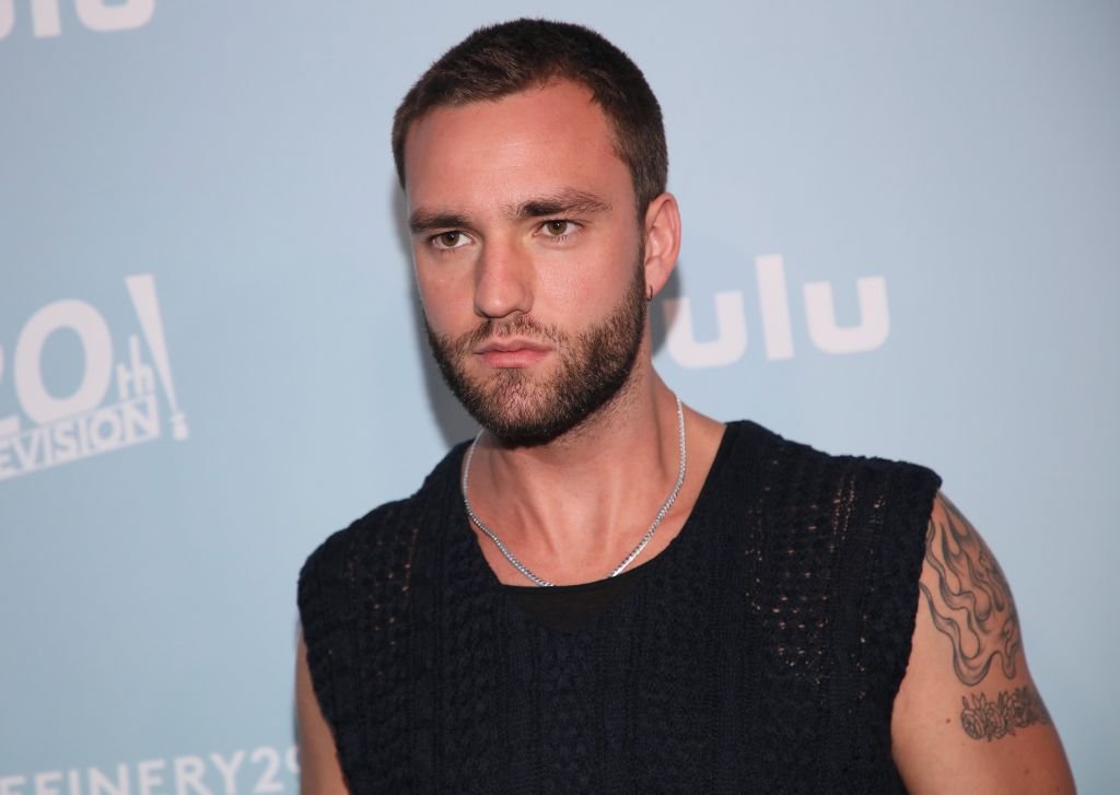 Jackson White lernte seine Freundin am Set von „Tell Me Lies“ kennen