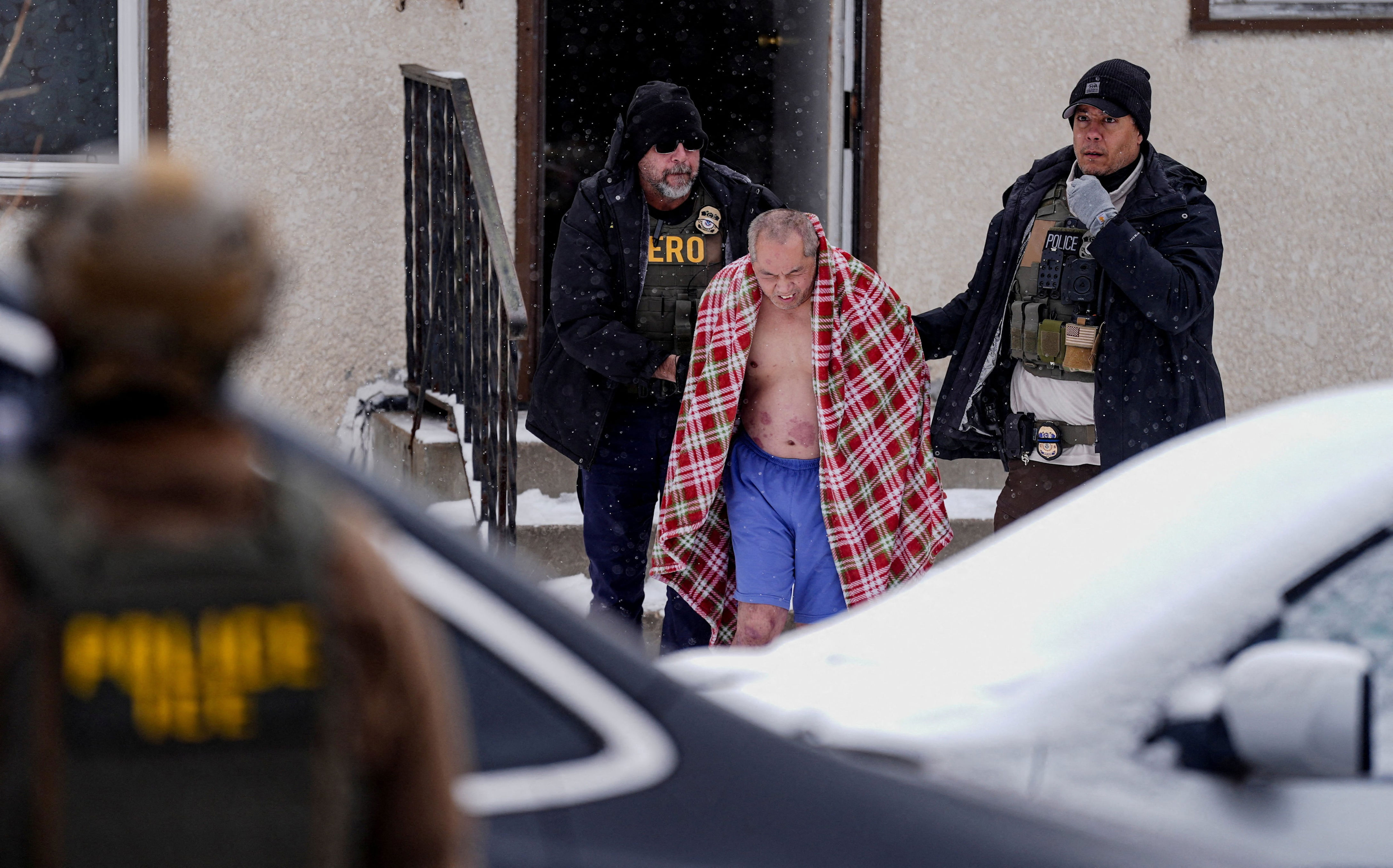 ICE agents drag US citizen half-naked in Minnesota cold