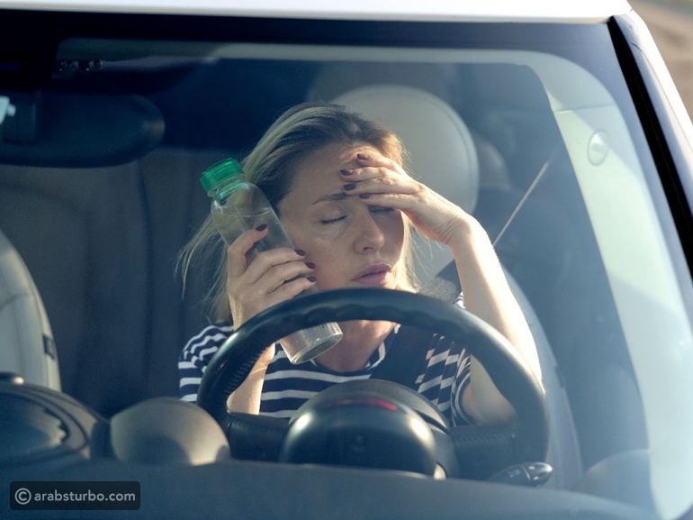 How to stay safe and cool while driving in hot weather