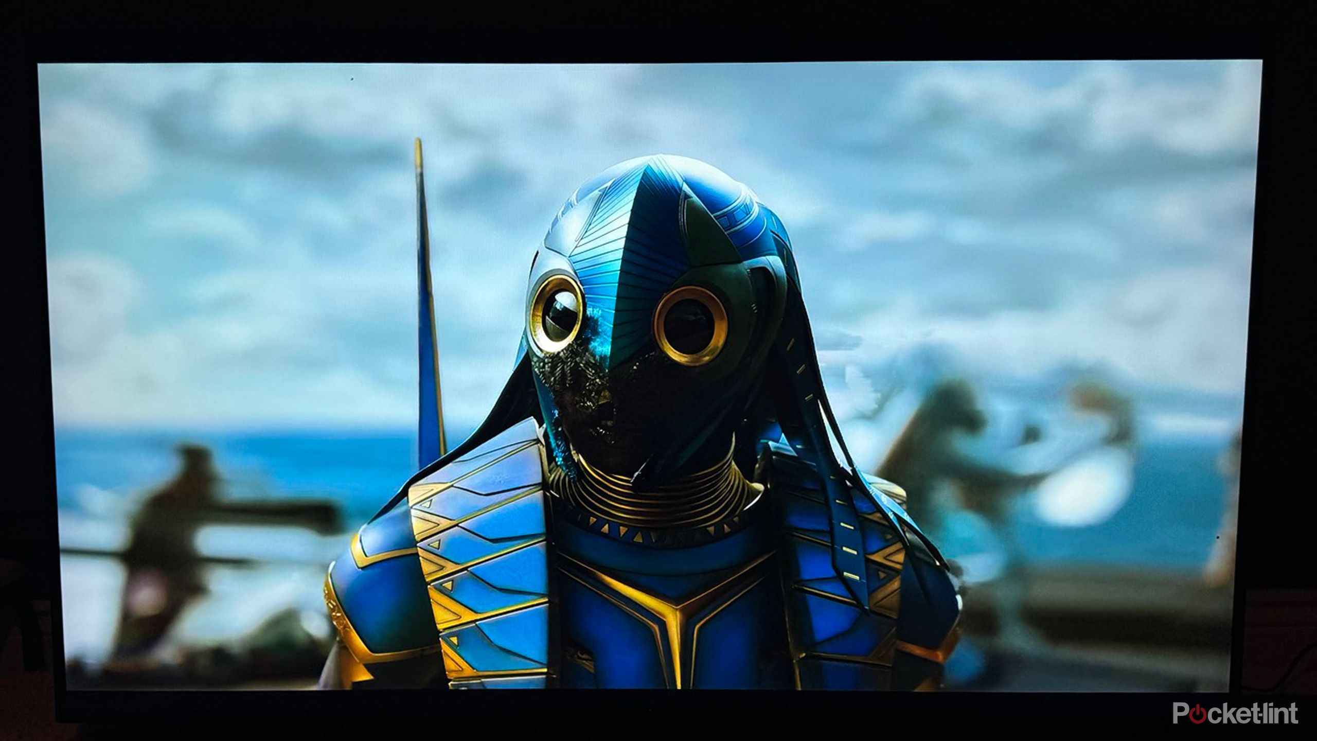 I found the smart reason why my TV screen was going black all the time
