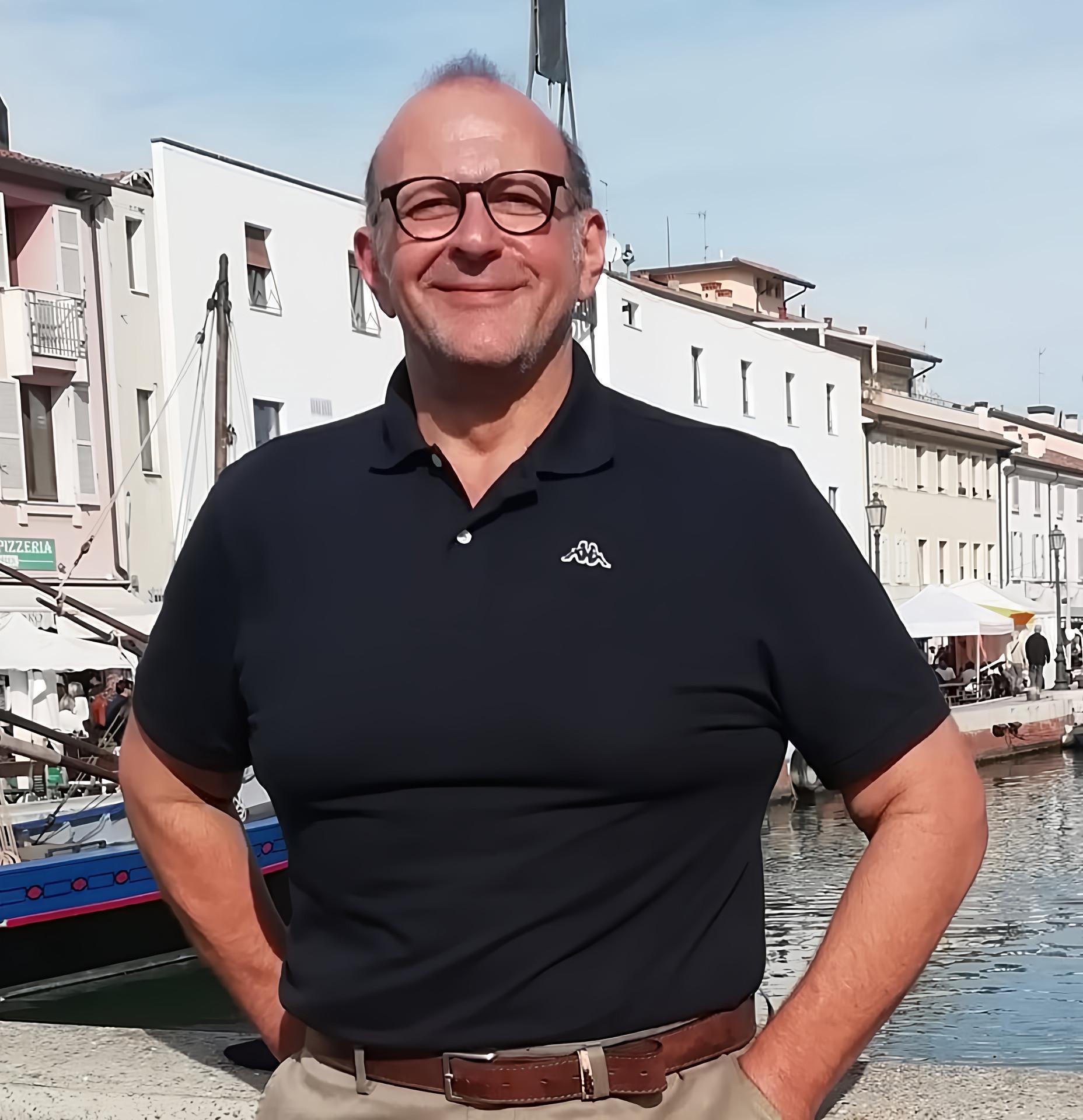 Malore, muore al lavoro. Addio all’ex Dolphins