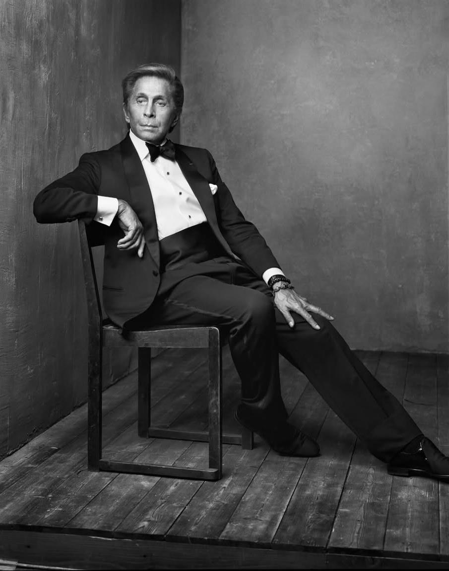 Huyền thoại Valentino qua đời