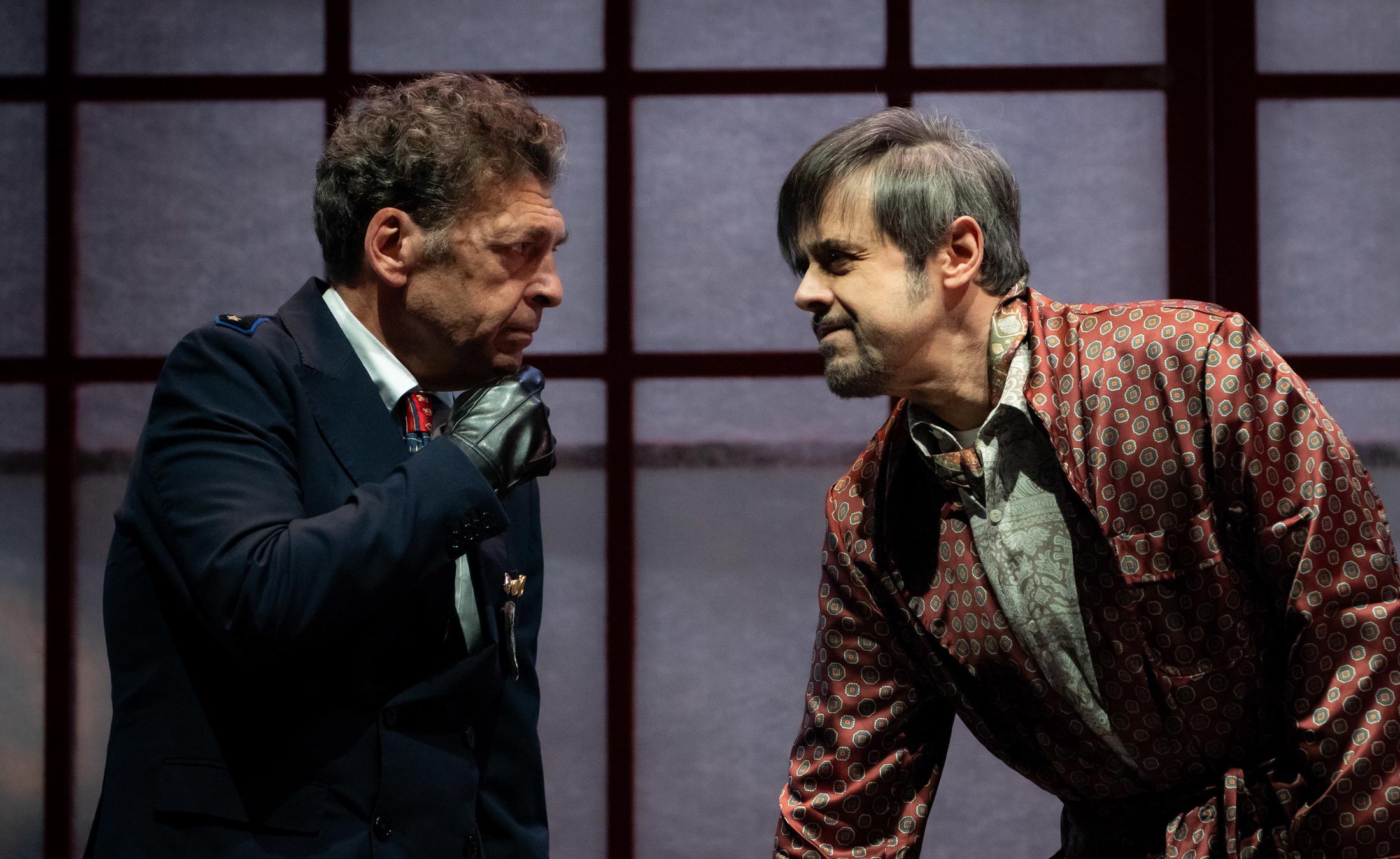 Al Galli un thriller dark ed esilarante