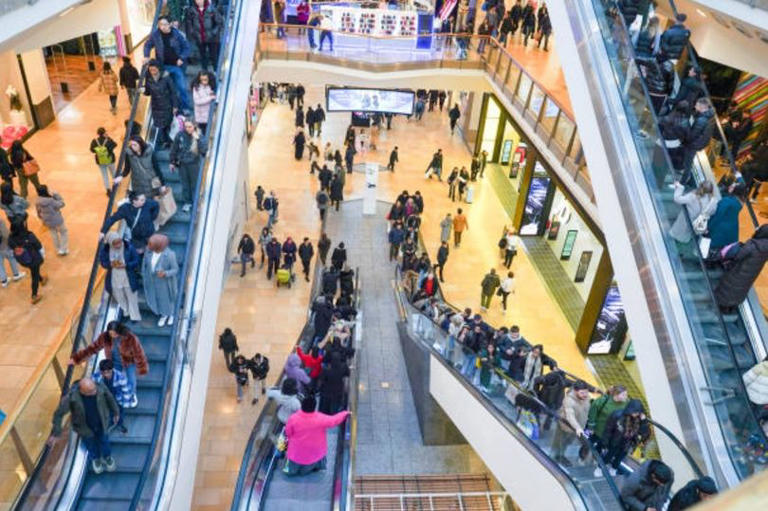 Major UK high street chain scraps loyalty scheme with all benefits axed