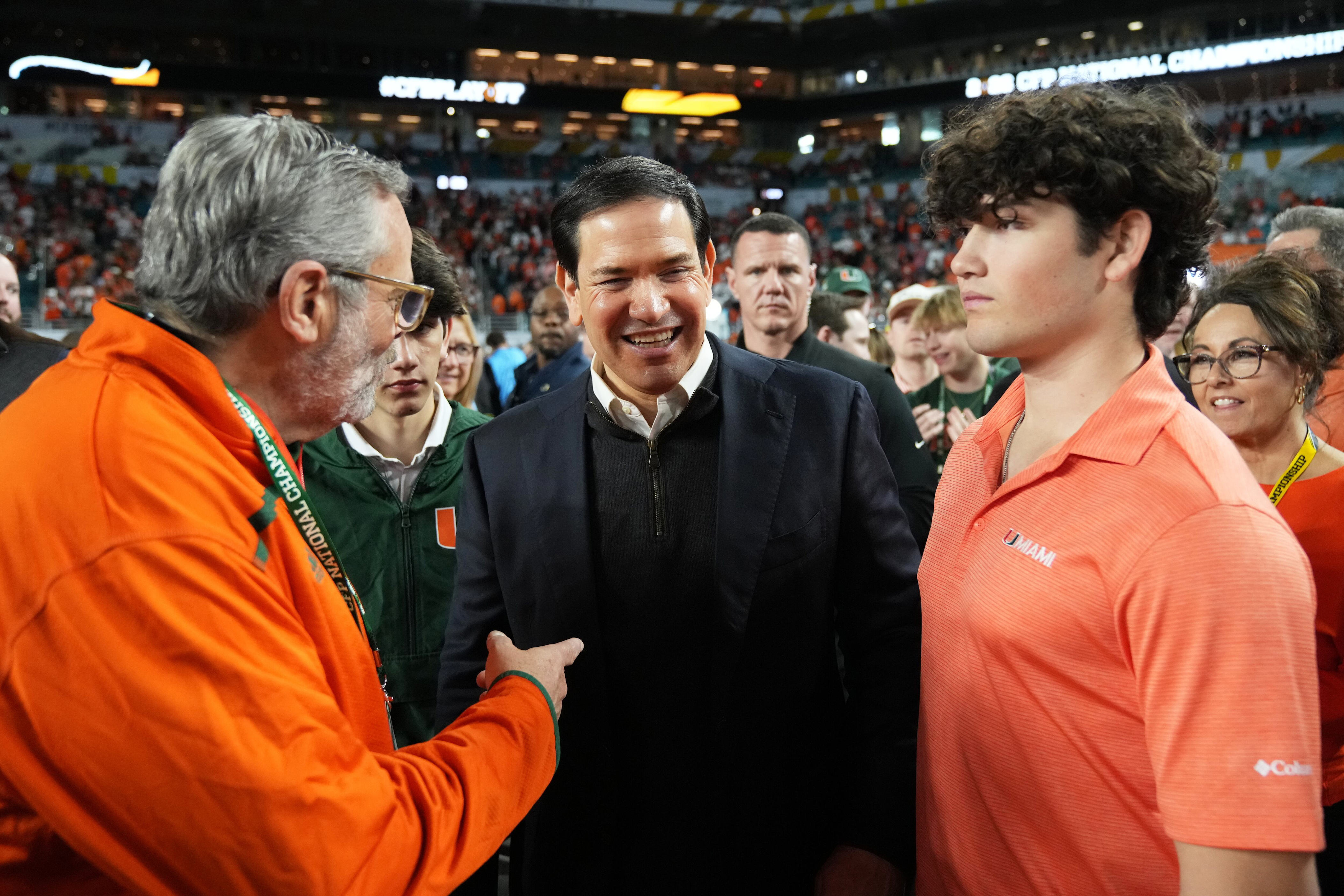 Rubio, son join Trump at college football championship