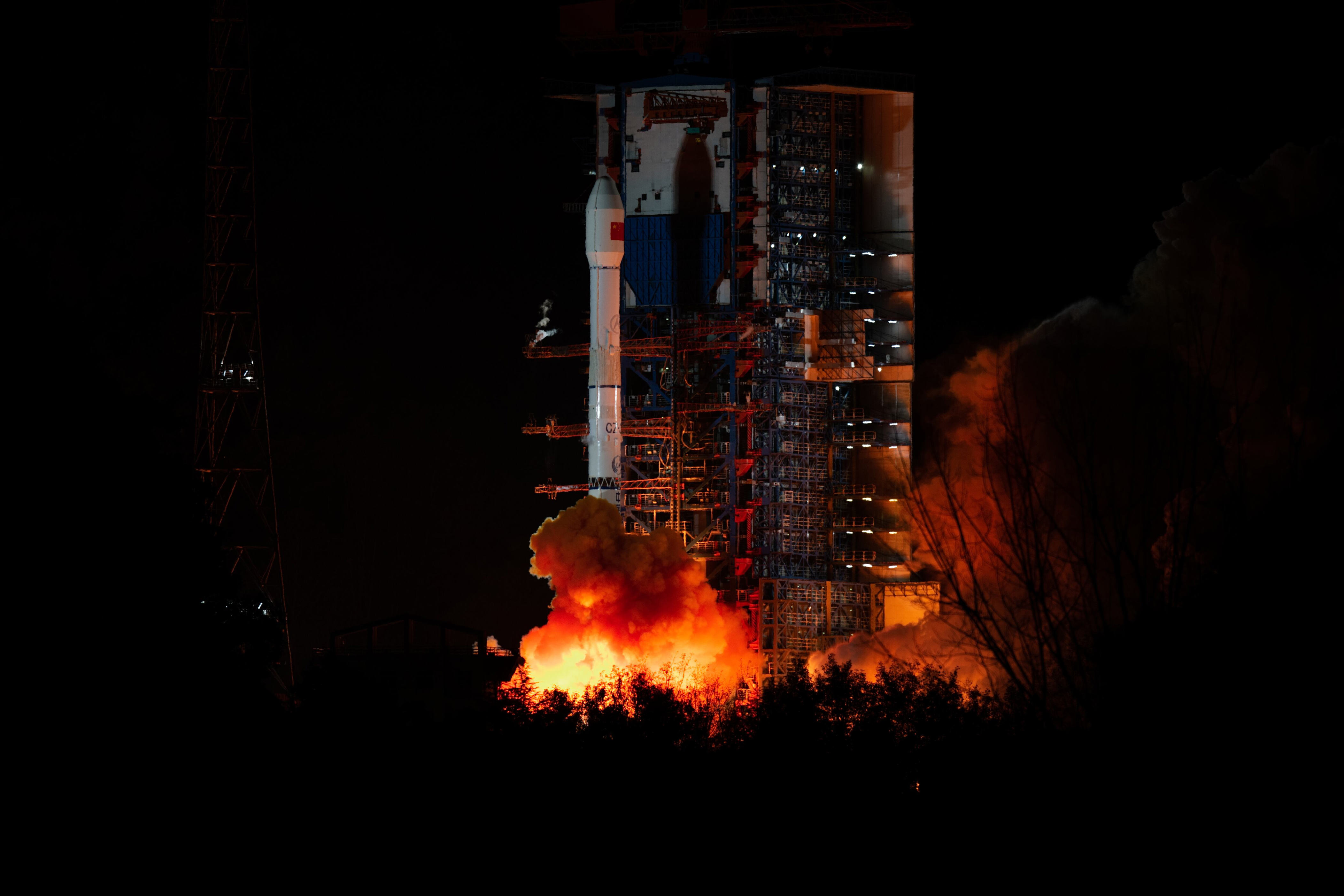 Chinese state, private rockets fail in single day