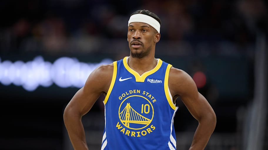 Jimmy Butler suffers serious knee injury vs. Heat