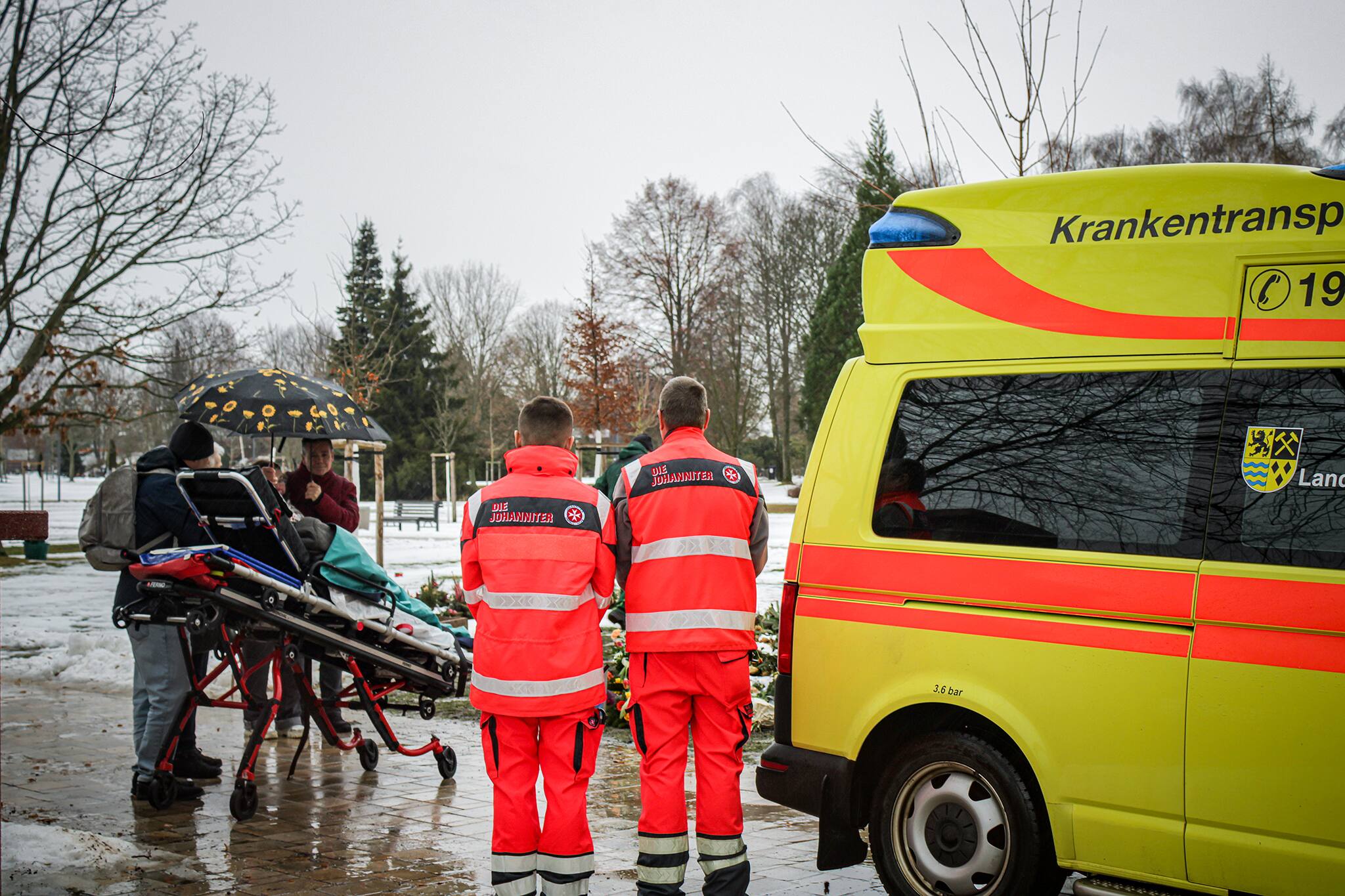 Wie die Wunsch-Ambulanz der Johanniter einer Seniorin aus Flöha den ...