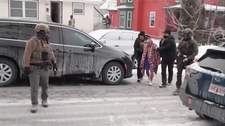 Minnesota man recalls fear as ICE hauled him into snow barely clothed