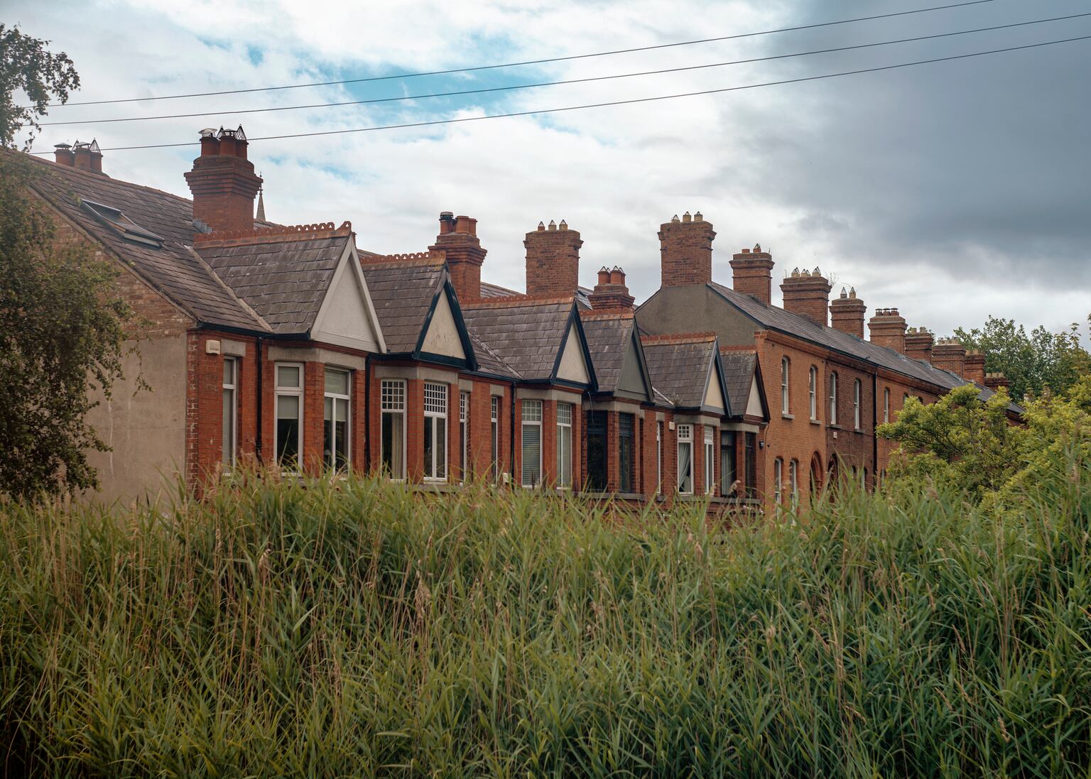 Average home rental in Northern Ireland surpasses £1,000 per month for ...