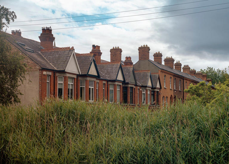 Average home rental in Northern Ireland surpasses £1,000 per month for ...