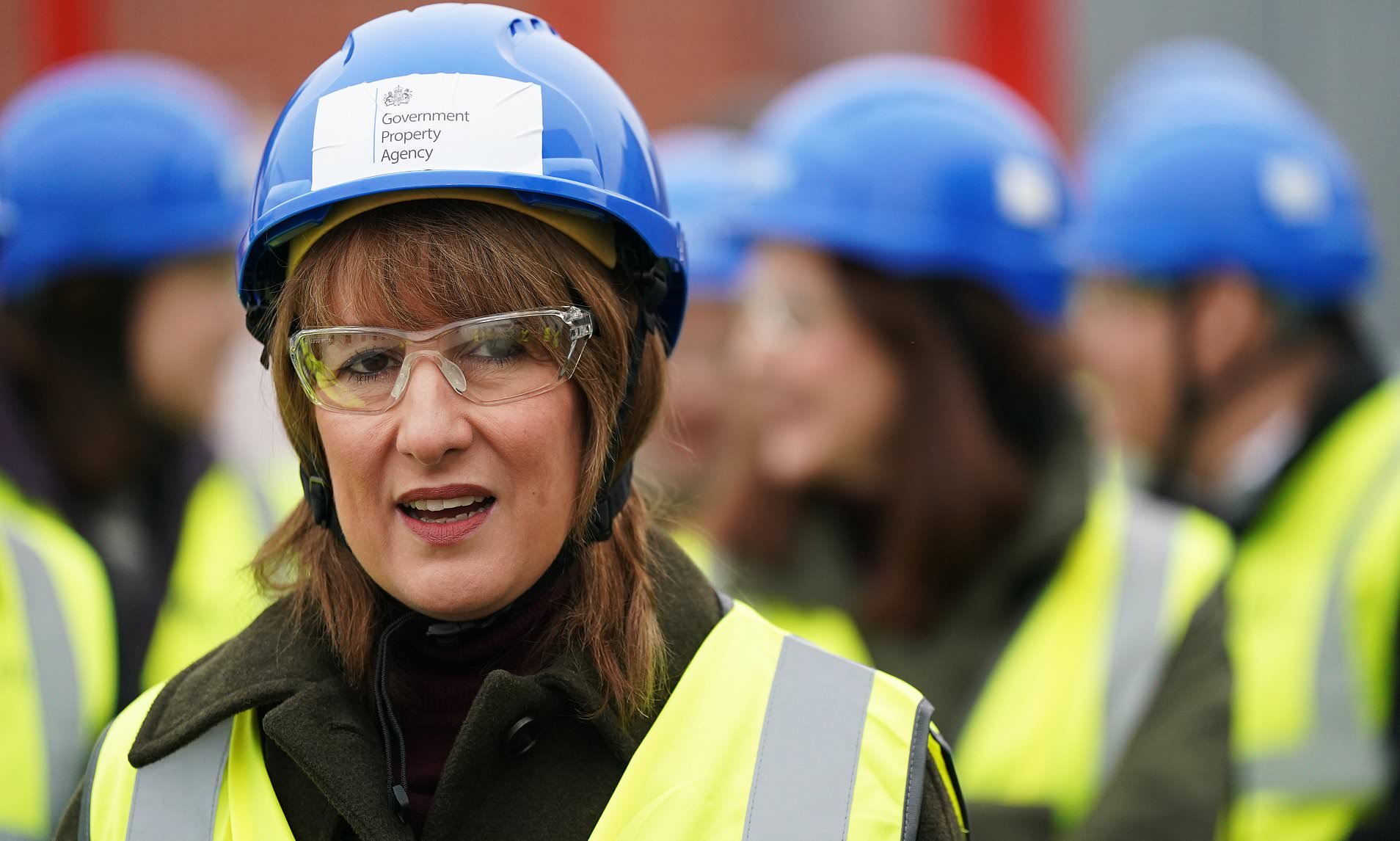 Britain's jobs bloodbath continues as public sector wages rise at twice ...