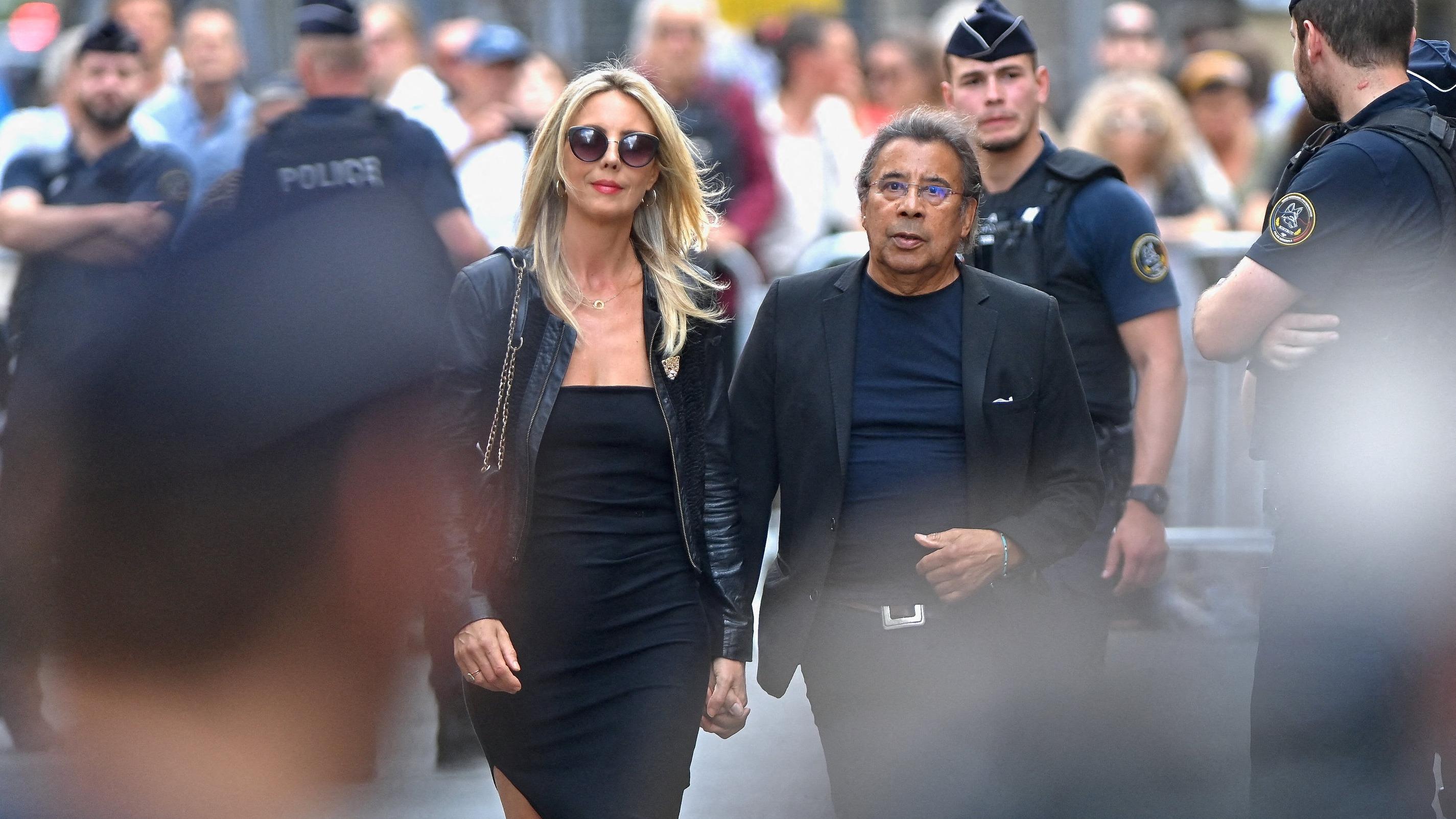 Qui est Isaure Le Faou, la compagne de Laurent Voulzy, décorée en même ...