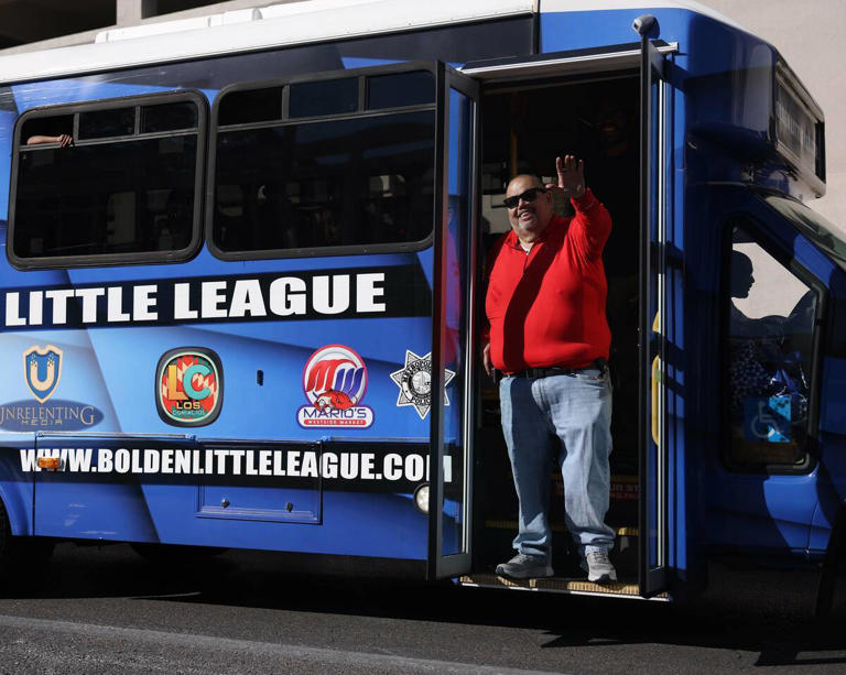 ‘So wonderful’: Martin Luther King Jr. parade brings downtown Las Vegas ...