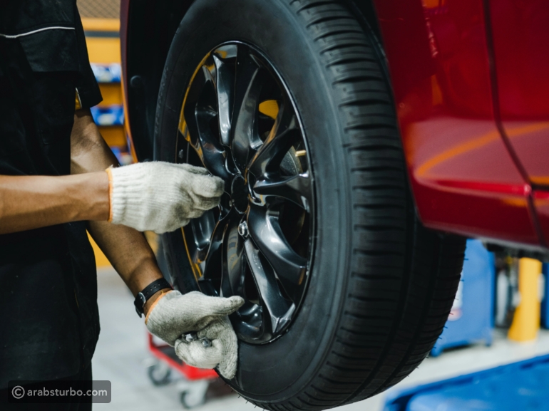 5 clear signs it's time to replace your car tires
