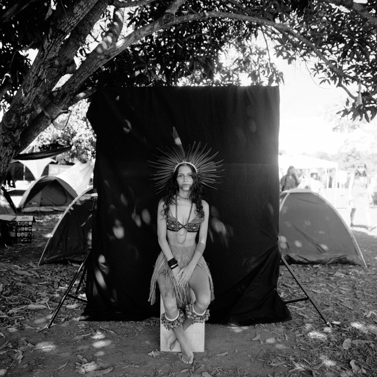Photographer Amelia Troubridge brings new exhibition LAND CAMP to ...