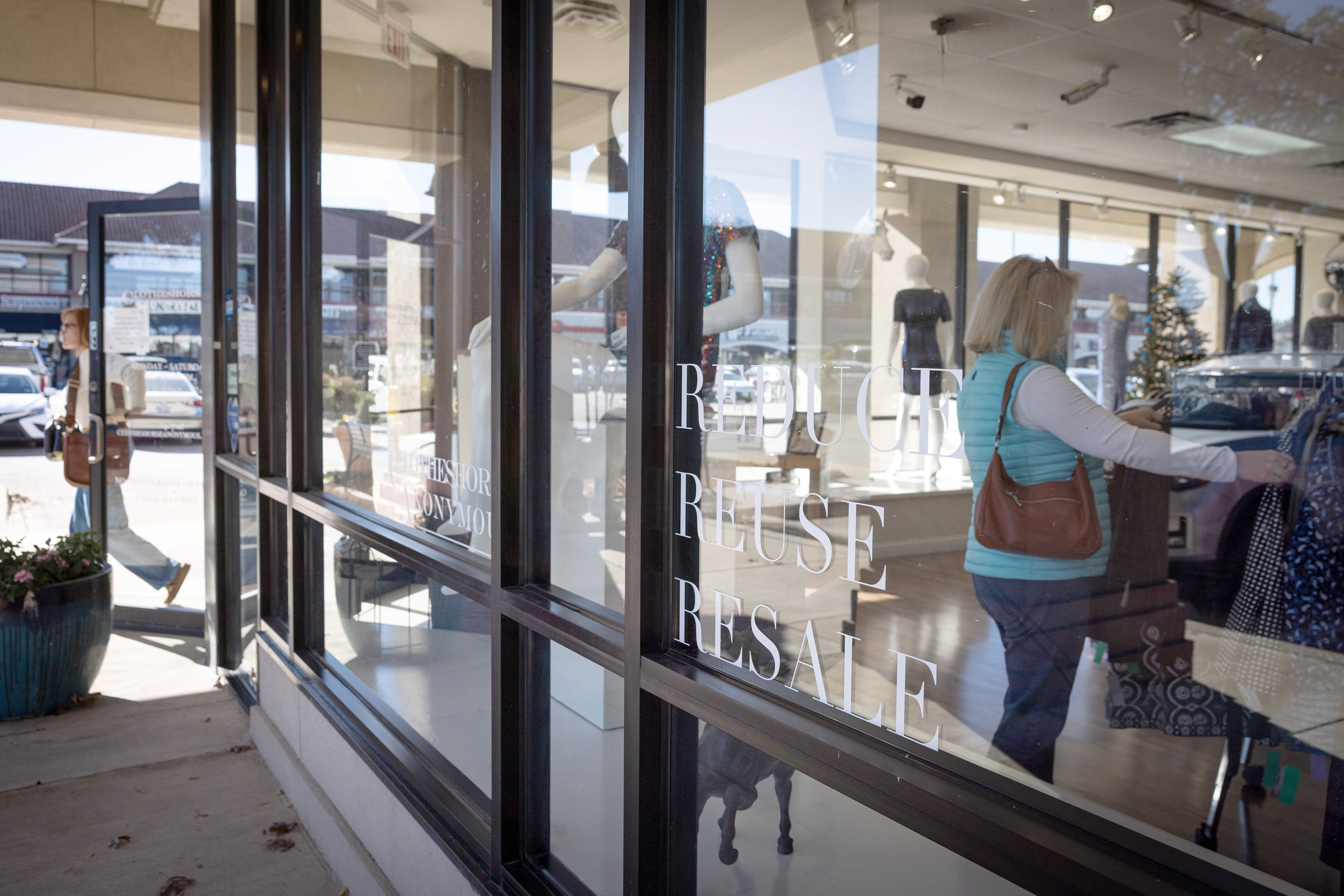 Resale sheds 'stigma' label, turning into a huge retail trend