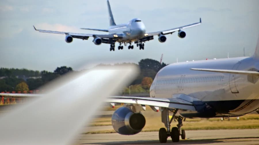 Several airports in Poland suspend operations because of Russian attack ...