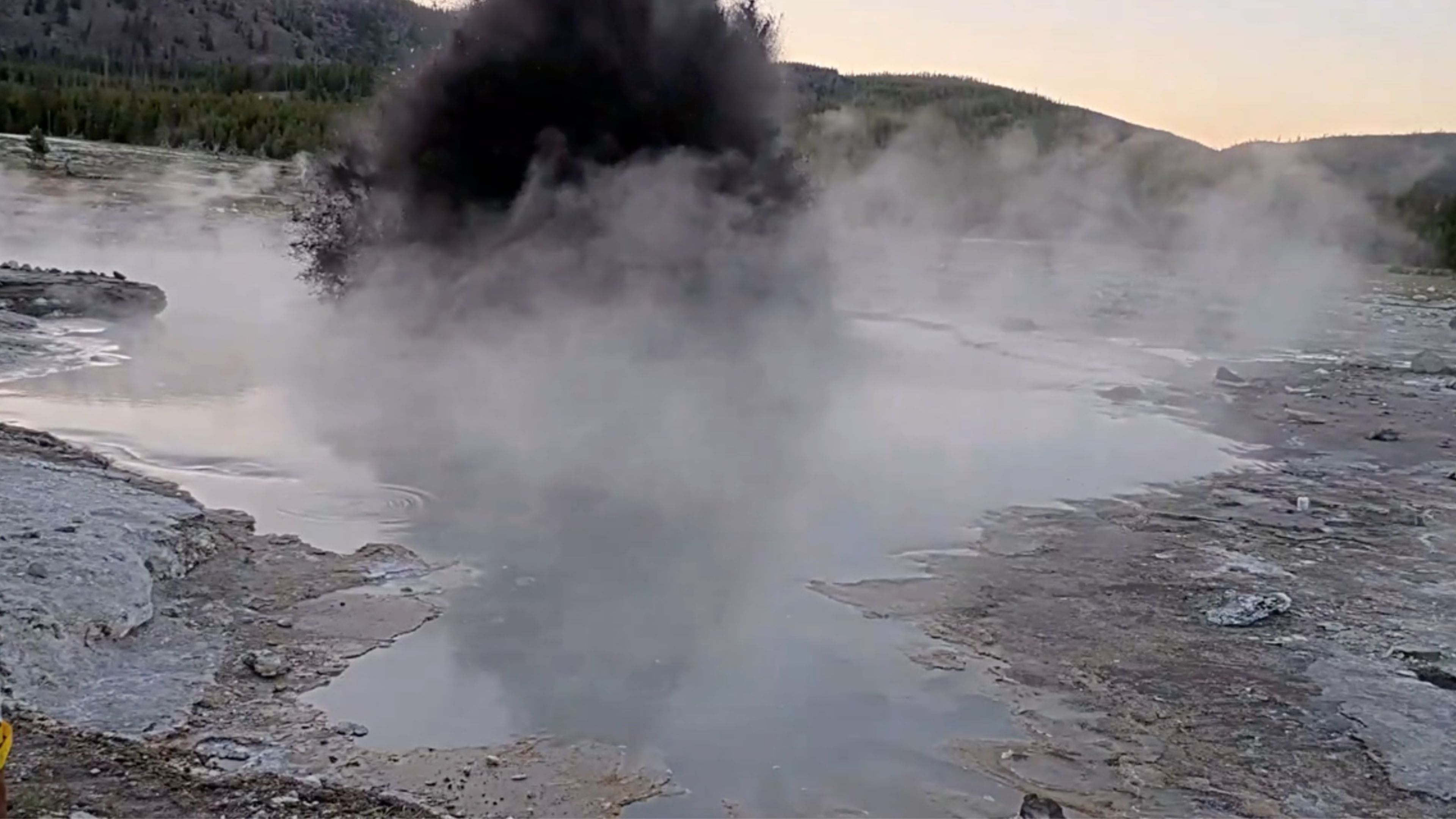 Yellowstone pool eruption caught on camera