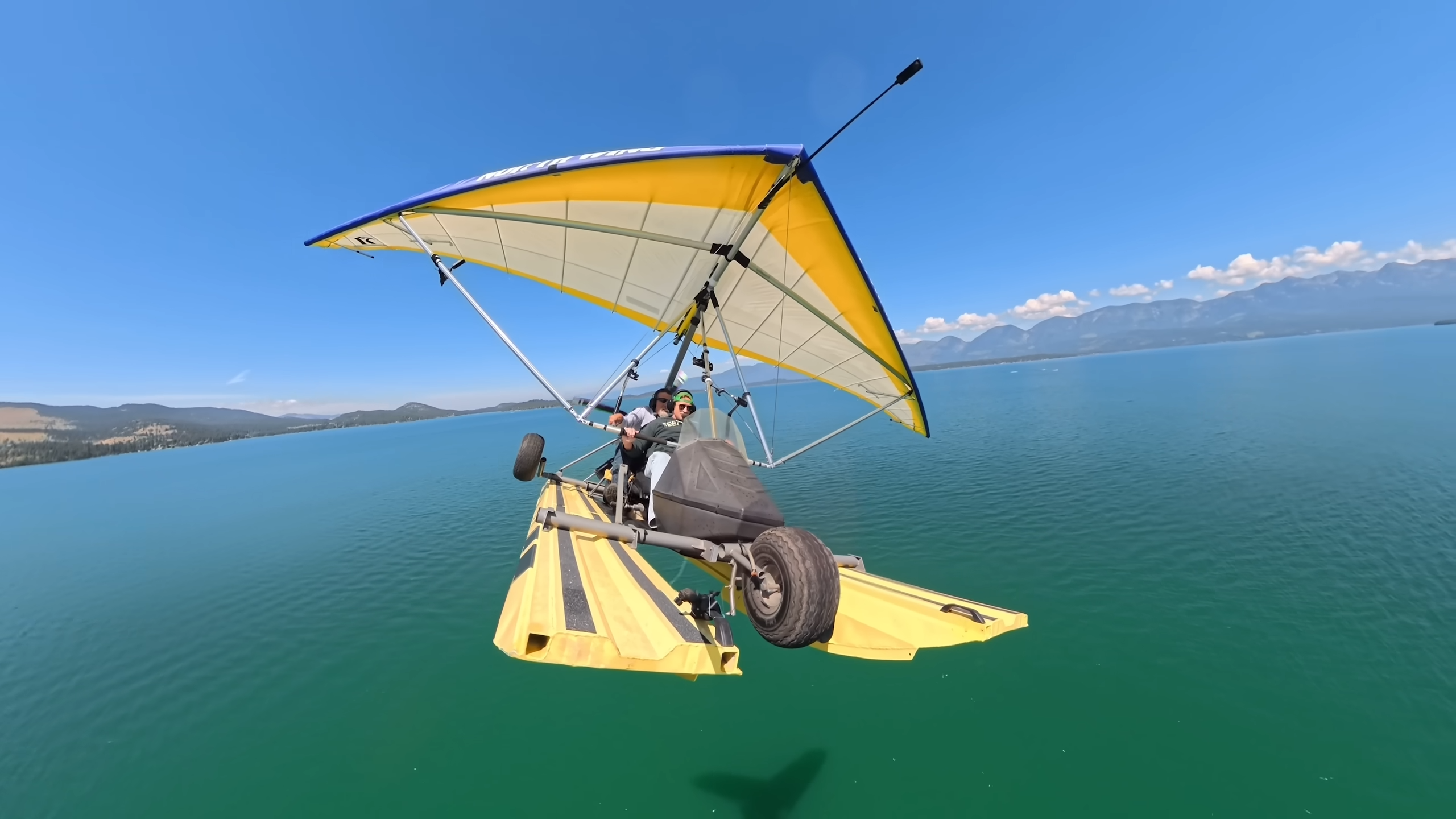 Man tries flying a boat with zero experience - they had to save him