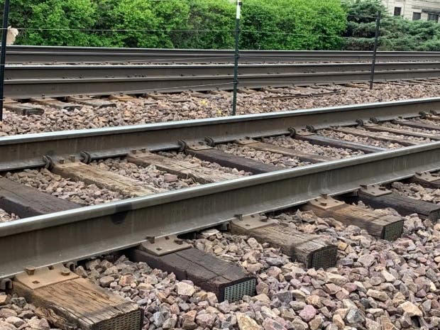 Unhitched train blocks Elmhurst crossings: Police