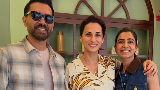 Samantha Ruth Prabhu, Raj Nidimoru hang out with Lakshmi Manchu, Shilpa ...