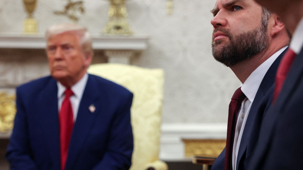 GOP gets warning 'apology tour' will deflate 2028 presidential run