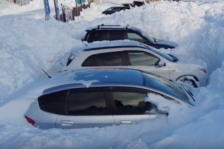Russia reeling from 'snow apocalypse' as record snowfall buries towns