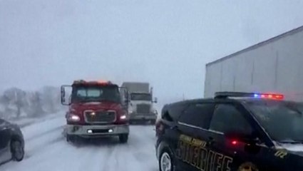 Driver films 100 vehicle-pile up carnage after white out blizzard in US ...