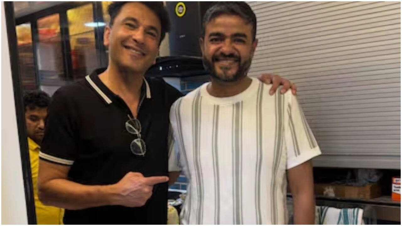 Priyanka Chopra's brother Siddharth Chopra impresses Vikas Khanna with ...